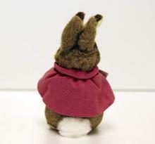 Yoshitoku Peter Rabbit Mopsy S W12×H22×D12cm ‎182616 - Discovery Japan Mall